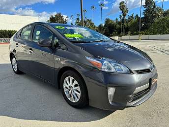 Prius plug in advanced store