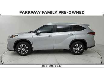 2023 Toyota Highlander XLE for Sale (with Photos) - CARFAX