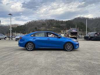 Used 2024 Kia Forte GT for Sale Near Me - CARFAX