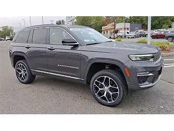 Test Driven 2024 Jeep Grand Cherokee Review | CARFAX