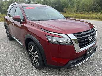 Used 2023 Nissan Pathfinder Platinum for Sale Near Me - CARFAX