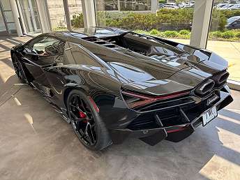 New Lamborghini Models for Sale Near Me (with Photos) | CARFAX