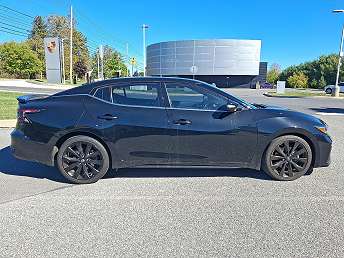 Used 2023 Nissan Maxima SR for Sale Near Me - CARFAX